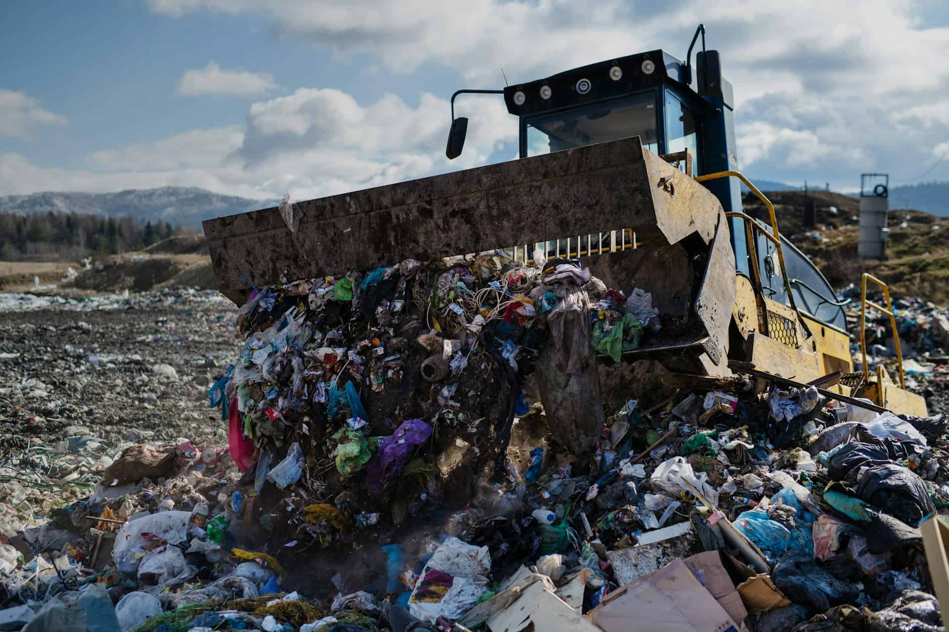 How Digital Waste Tracking Helps Stop Illegal Dumping